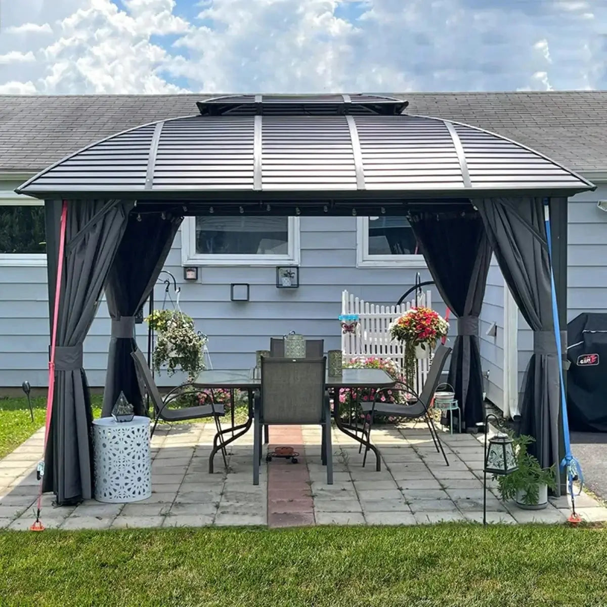 DOMI OUTDOOR LIVING Canada - Best Gazebo, Pergola, Patio Lounge, Shed